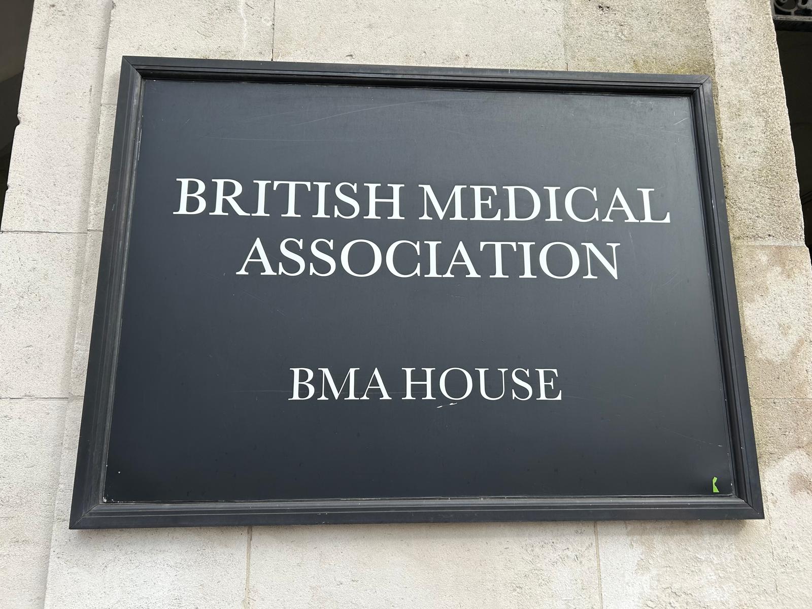 Hundreds of BMA staff vote to take strike action | GMB London